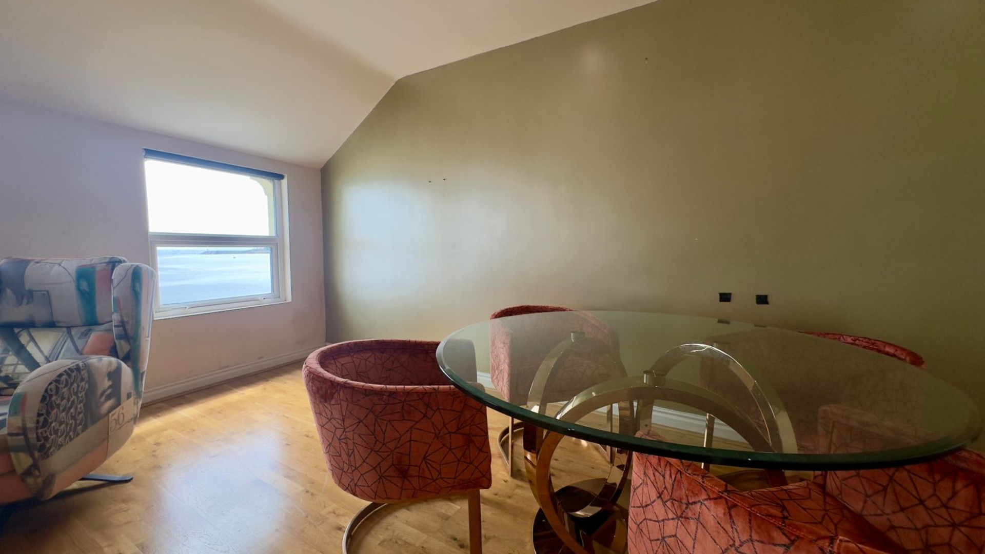 Cowley Groves - Apt. 8 Beresford House, 11-12 Palace Terrace, Queens Promenade, Douglas, IM2 4NE